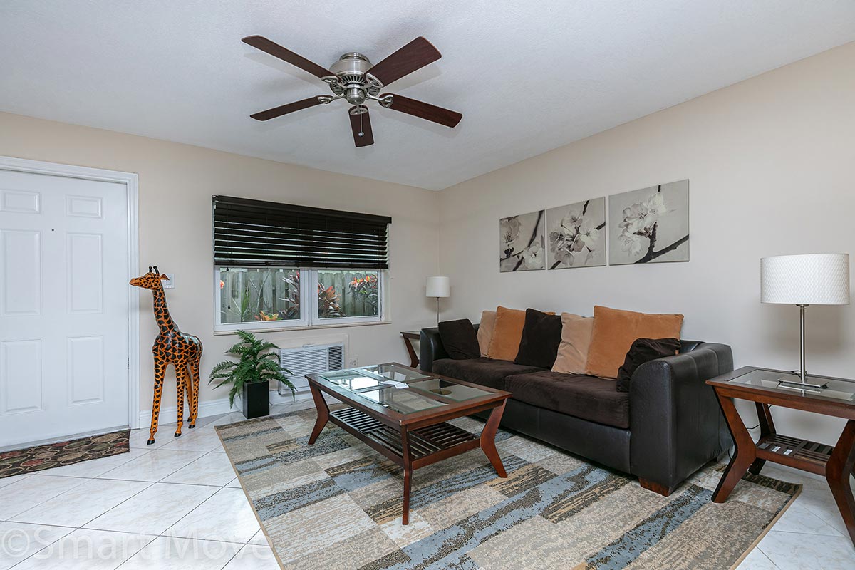 Four Palms - Spacious 1 bed / 1 bath Short-Term Duplex Apartment ...